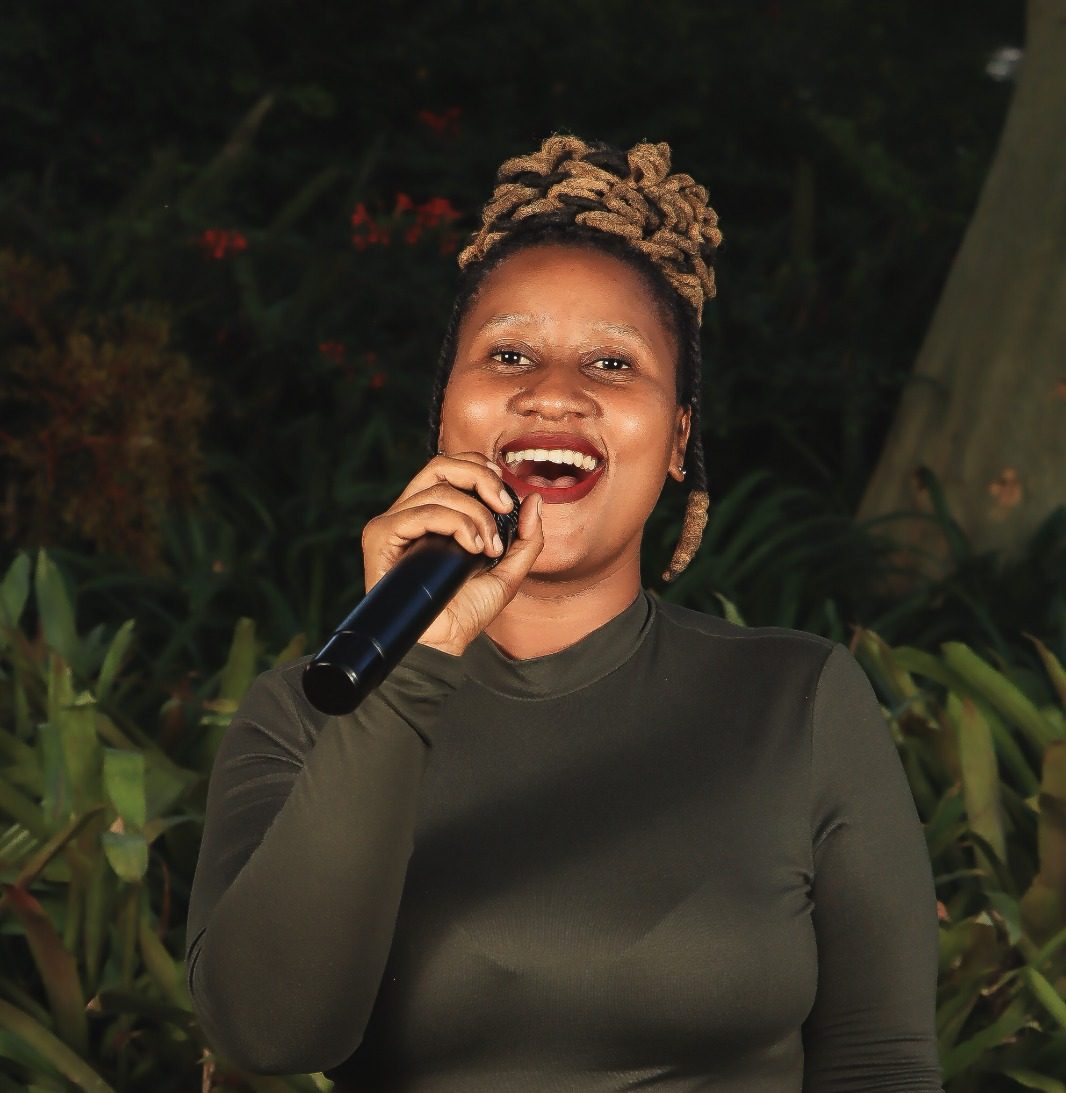 Ntando Khumalo sets a high standard with her lovely voice - EMSAMO NEWS